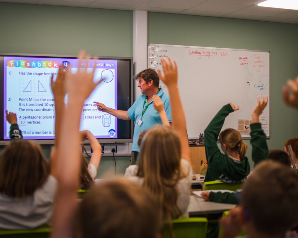 School Day – The Pines Primary School